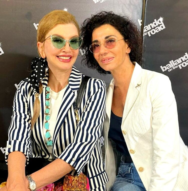 Vi ricordate Anna Carlucci? La sorella 61enne di Milly oggi lavora con ...