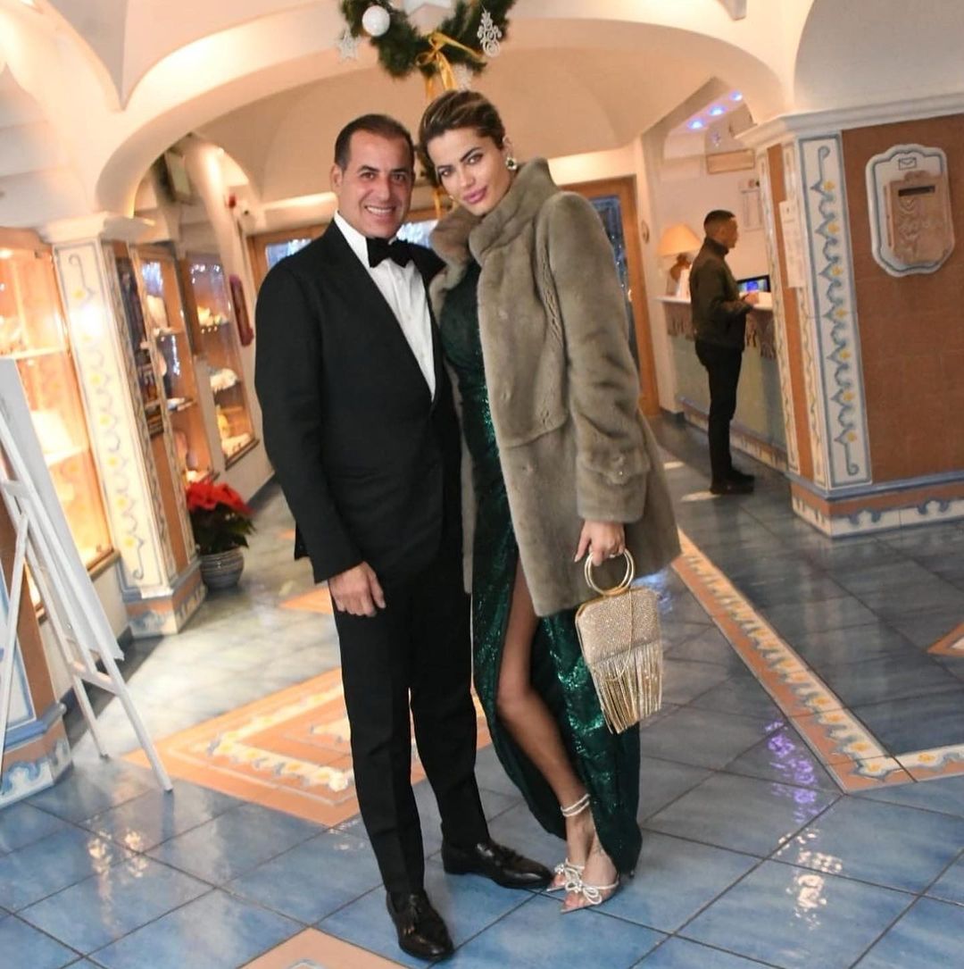 La showgirl Natalia Mesa Bush incinta del suo primo figlio a 38 anni ...
