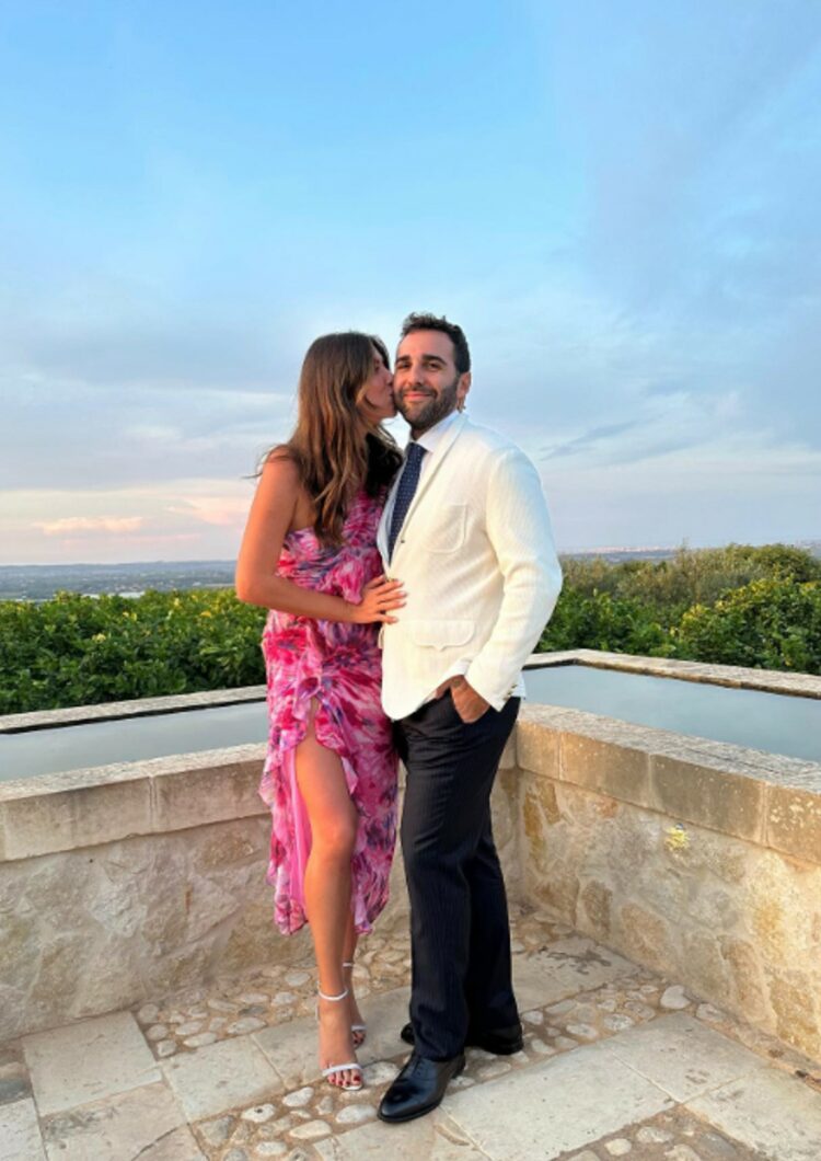 La figlia di Loredana Lecciso torna a farsi vedere sul social dopo il ...