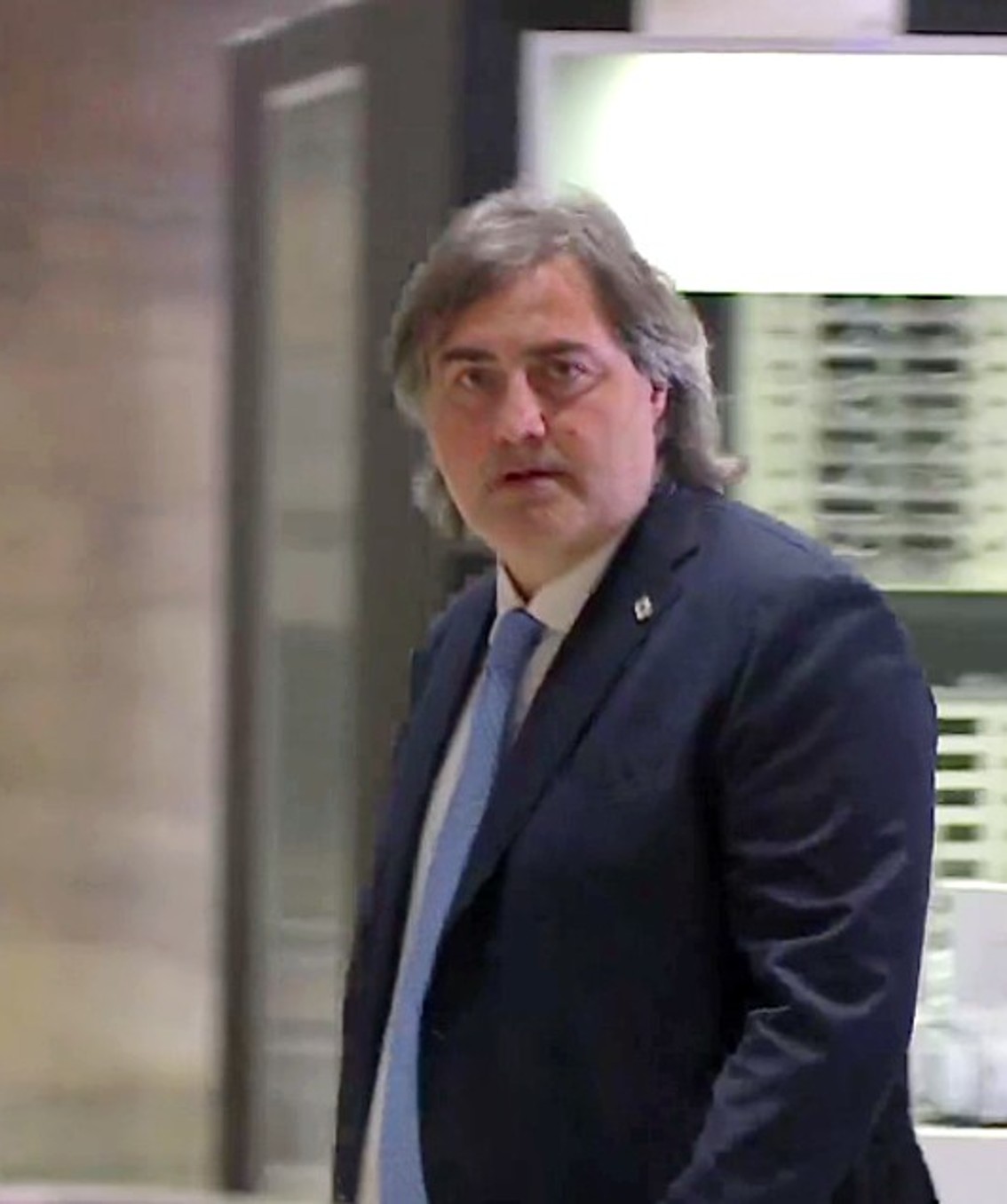 Tutti i volti noti presenti al funerale di Berlusconi: Gregoraci con Briatore, d'Urso, Pascale ...