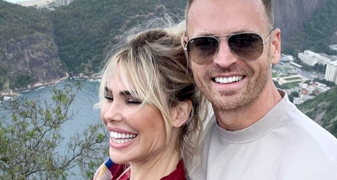 Ilary Blasi e lo statuario fidanzato tedesco sempre più innamorati: con ...