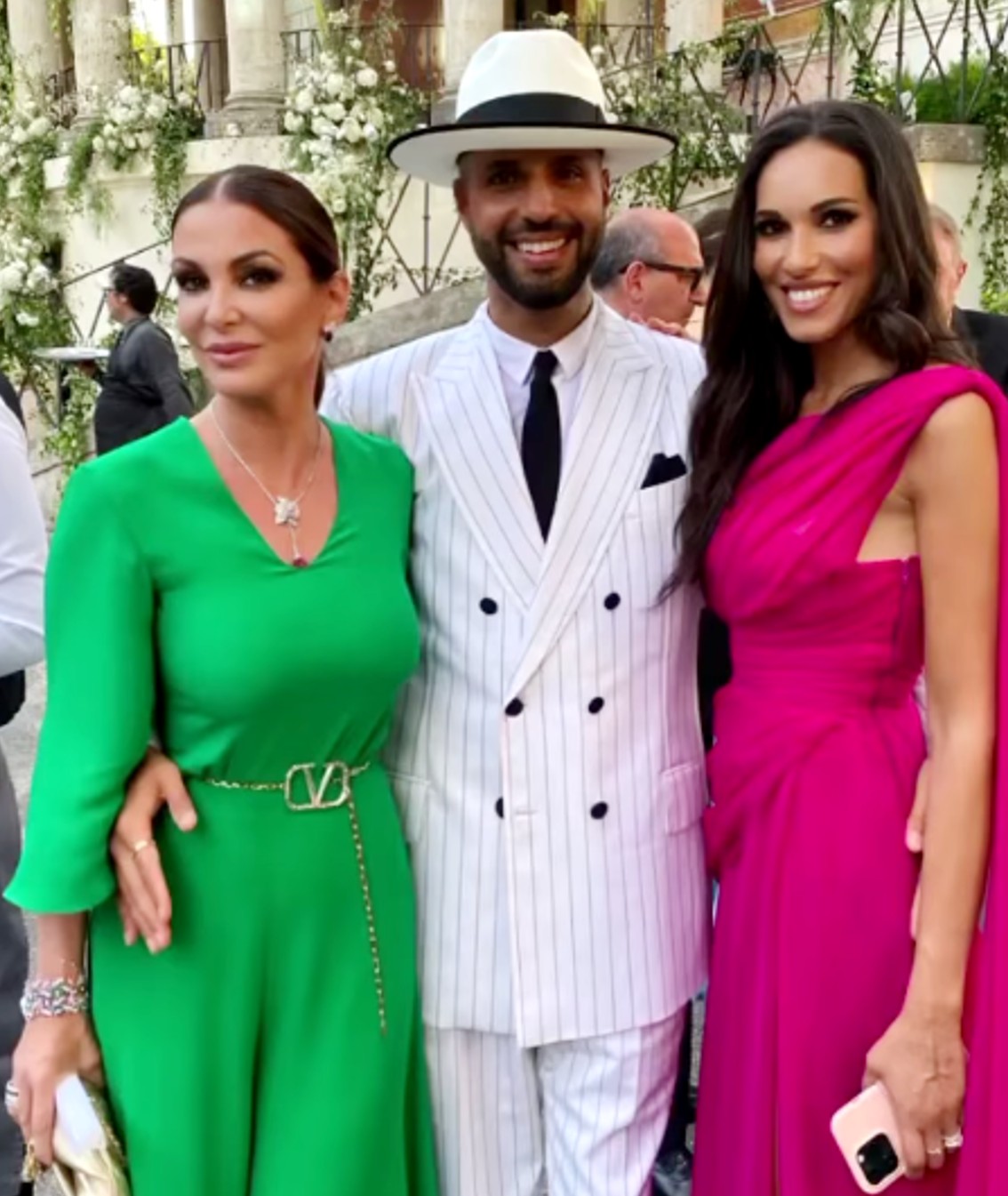 Tutte le foto dei vip alle nozze a Roma di Santo Versace - Gossip.it ...