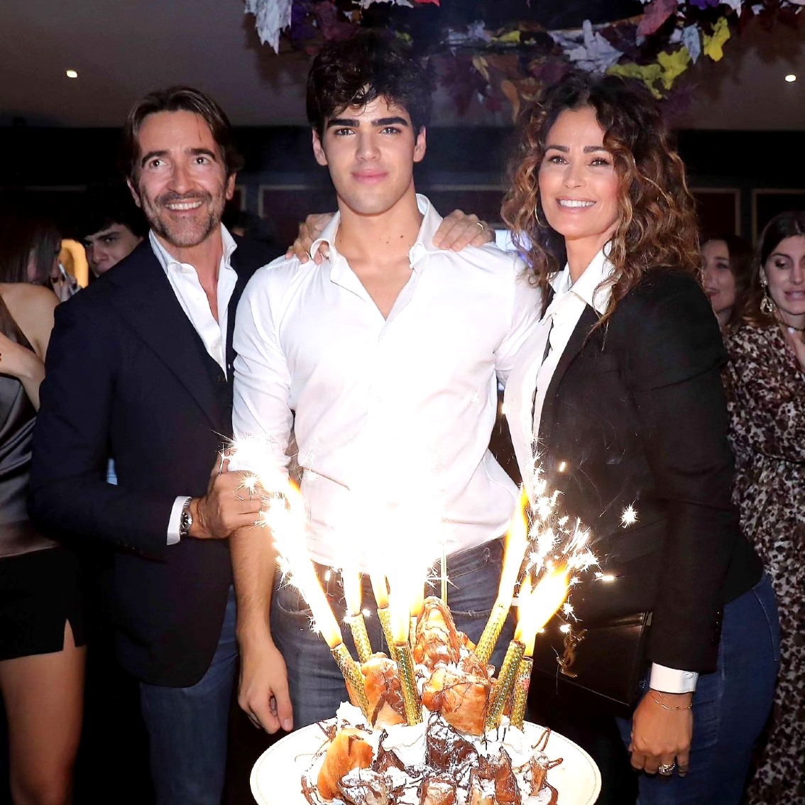 Il figlio di Samantha de Grenet compie 18 anni: le foto del compleanno ...