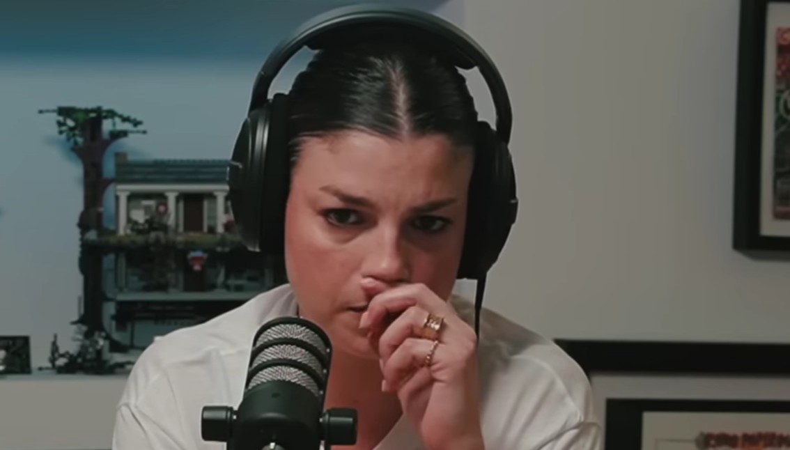 ''La morte di mio padre mi ha lasciata devastata, spaventata in mezzo al mondo'': la confessione ...