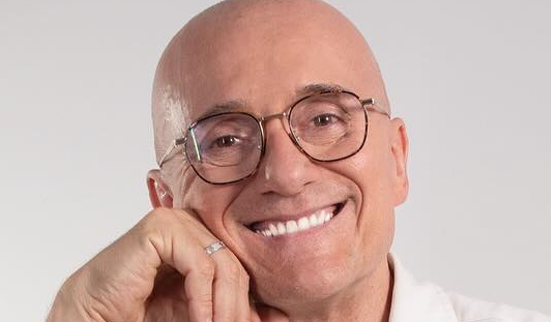 ''Sono terrorizzato da aghi e chirurgia estetica'': Alfonso Signorini ...