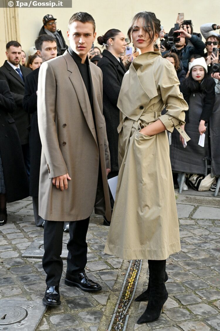 Deva Cassel, figlia di Monica Bellucci e Vincent Cassel, alle sfilate ...