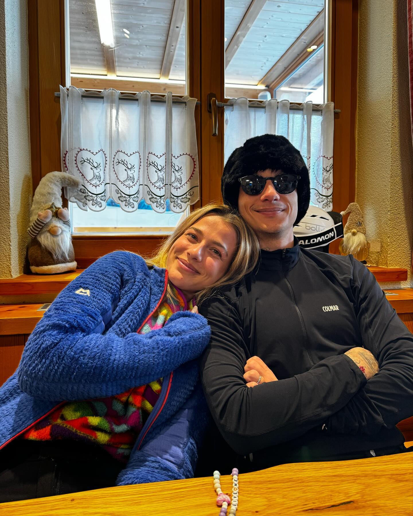 Il cantante Ultimo e la figlia di Heather Parisi, Jacqueline Luna Di ...