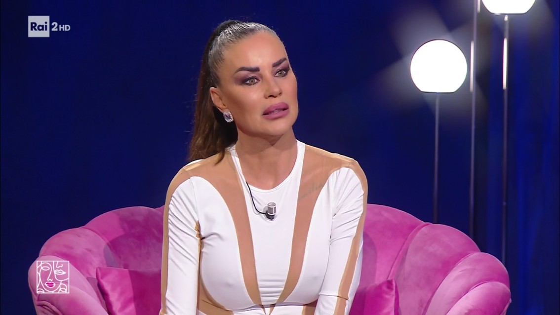 ''Contro mia figlia c’è stato un attacco, ora fa un lavoro normalissimo ...