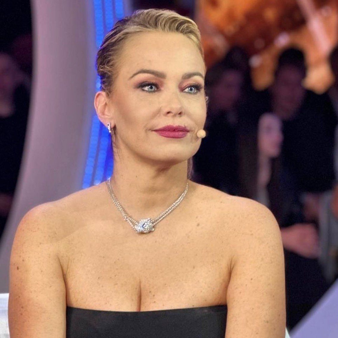 Sonia Bruganelli opinionista dell'Isola dei Famosi, è ufficiale! Svelata anche l'inviata in ...