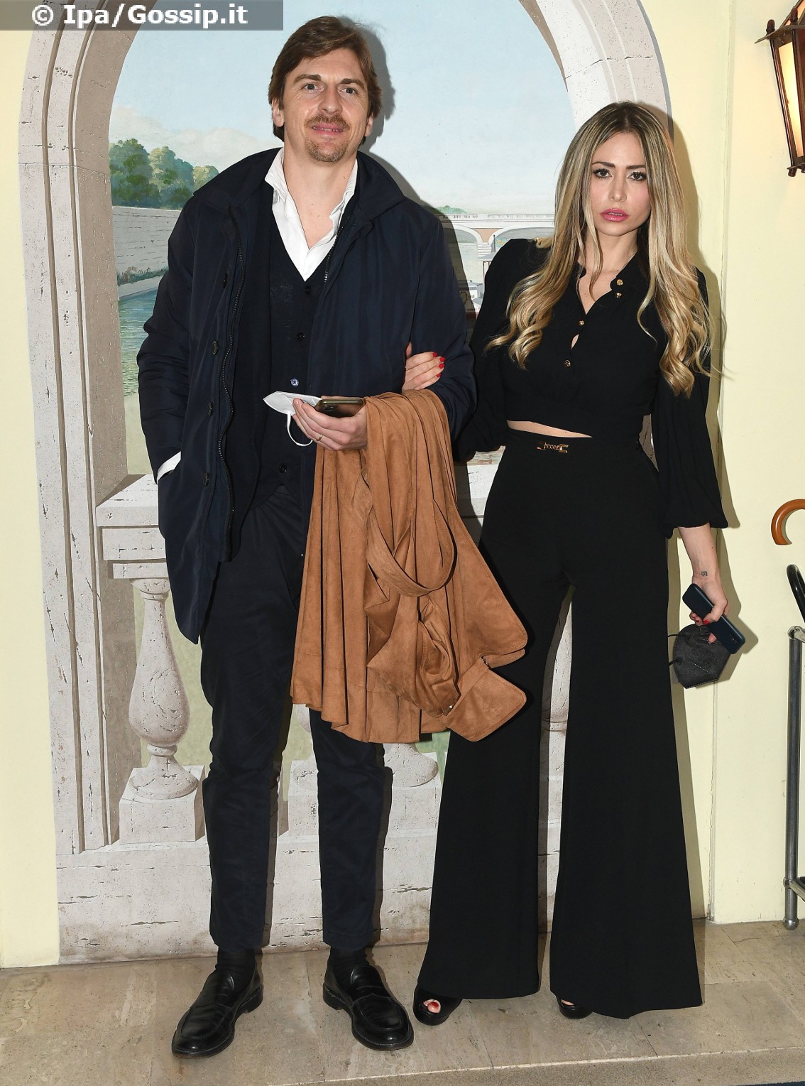 ''Ha scoperto l’infedeltà di lui'': Martina Stella prenderà assegno di ...