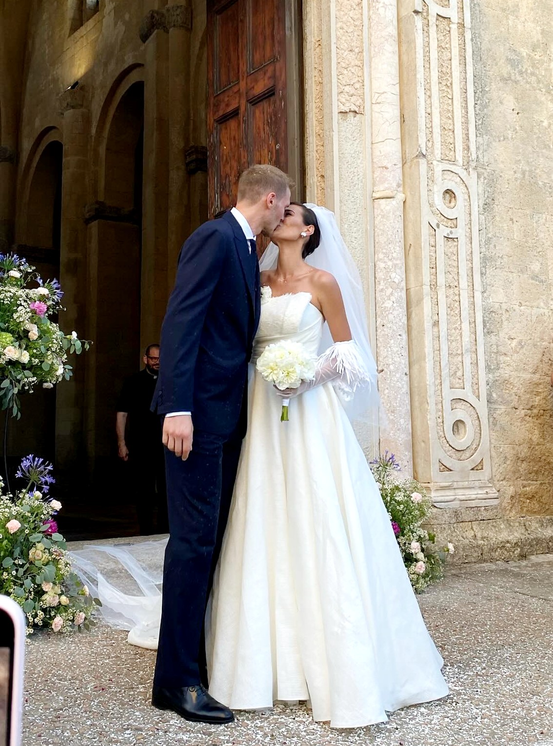 L'ex Miss Italia Alice Sabatini ha sposato il compagno Gabriele Benetti ...