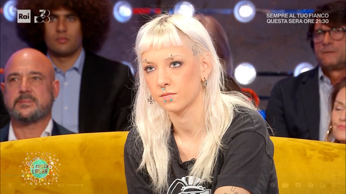 ''Ero convinta di fare schifo, allo specchio mi sono sempre vista un ...