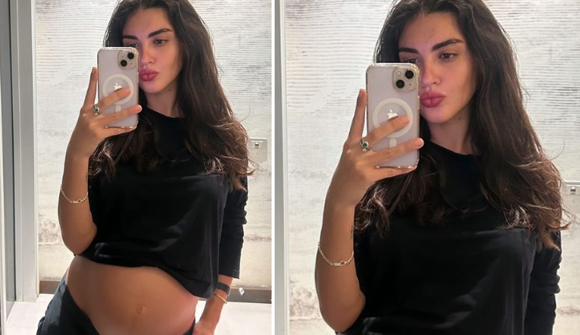 Sara Barbieri, incinta di Fabrizio Corona, mostra il pancione che ...