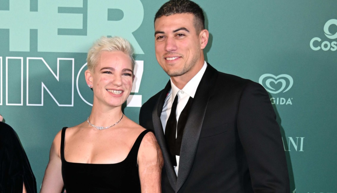 La campionessa paralimpica Bebe Vio per la prima volta in pubblico col suo fidanzato Gianmarco ...