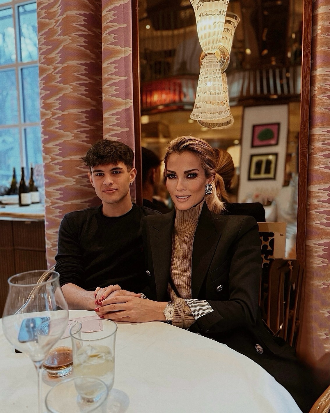 Il figlio di Roberta Ruiu compie 18 anni: la festa con la mamma ex ...