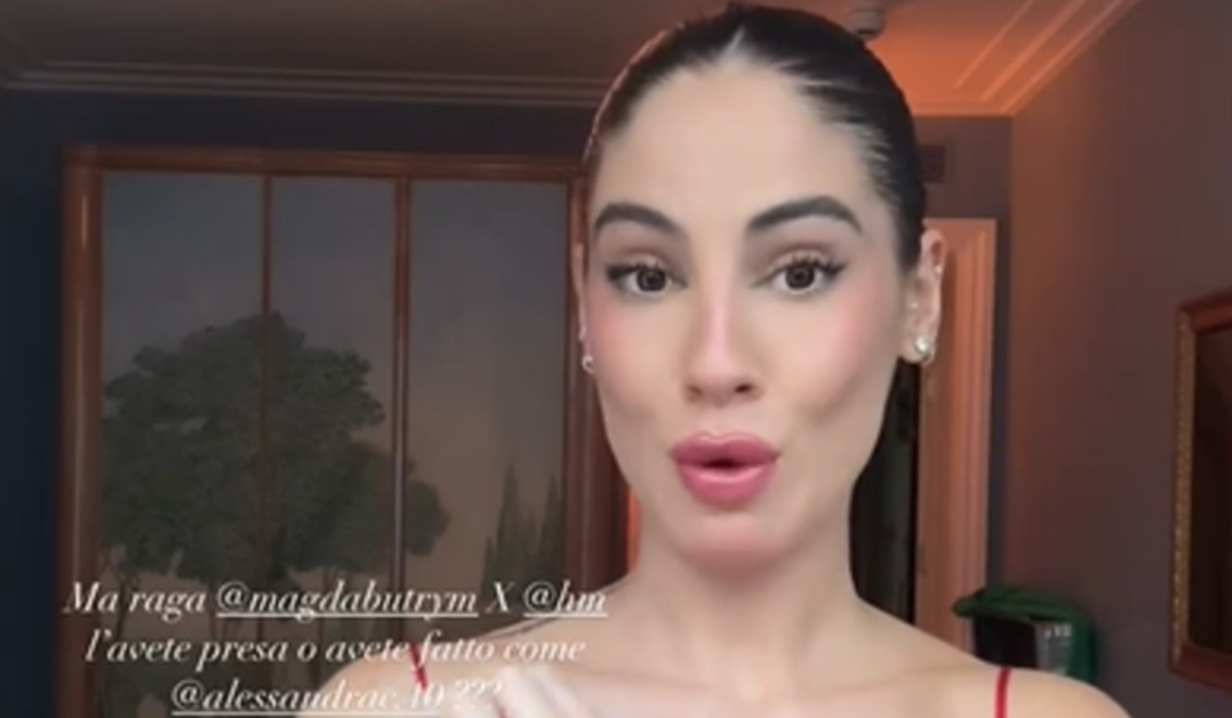 Dopo la paparazzata del suo pancione su 'Chi' Giulia De Lellis sbotta contro i gossip sulla ...