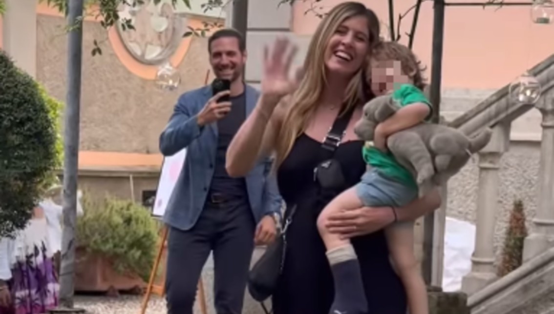 Baby shower a sorpresa per Francesca Ferragni: il video - Gossip.it ...