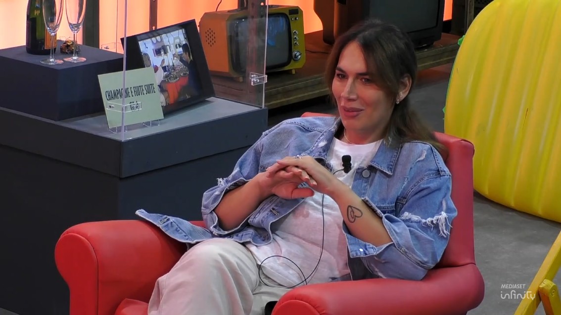 ''Ho vissuto due vite'': al GF Ivana Castorina, classe 1989, svela di ...