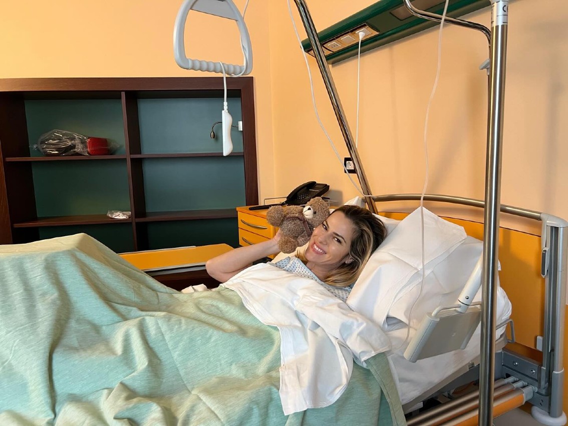 ''Piede destro bionico'': Thais Wiggers operata dopo l’incidente a ...