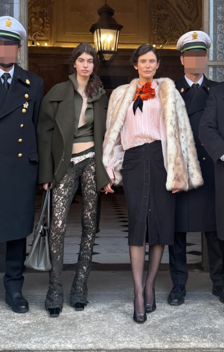 Bianca Balti e la figlia modella Matilde Lucidi insieme a Milano per la ...